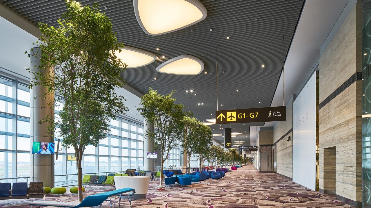 Terminal 4 Changi Airport - Lighting Design - Lichtvision